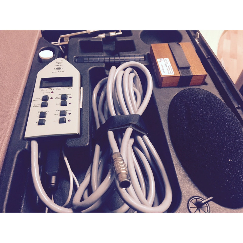 Renting sound intensity probe Bruel Kjaer 4181.